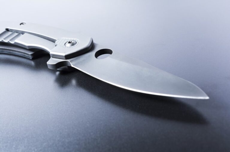 CPM Cru-Wear Steel: Complete Guide to Properties, Performance ...