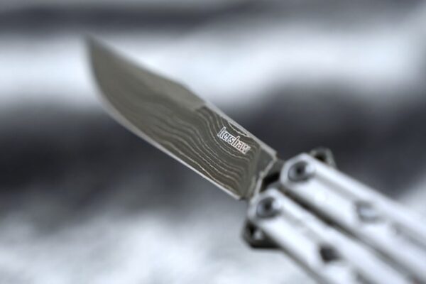 How to Tell If Damascus Is Real: A Comprehensive Guide - Kegani Knives